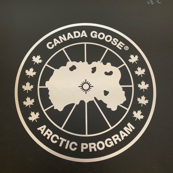 Canada Goose | Jackets & Coats | Authentic Canada Goose Box Large ...